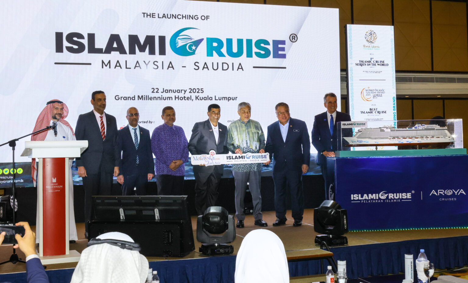 AROYA Saudi-Malaysia-Saudi Cruises by IslamiCruise® – 13-return night from Malaysia to Saudi ...